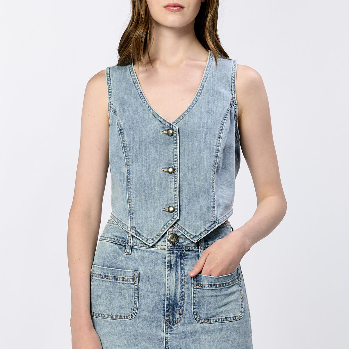 Zurie Norris Top – Lucy Rose
