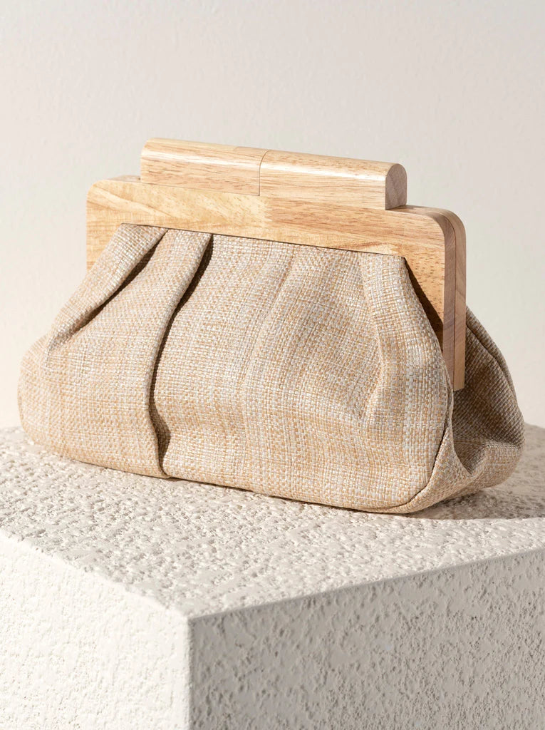 Alessia Clutch – Lucy Rose