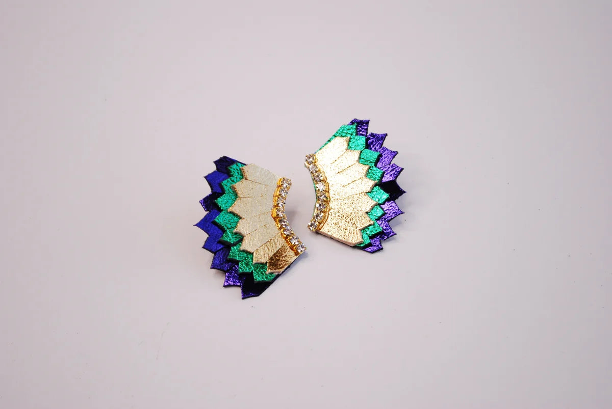 Mini Mardi Gras Mambo Wings – Lucy Rose